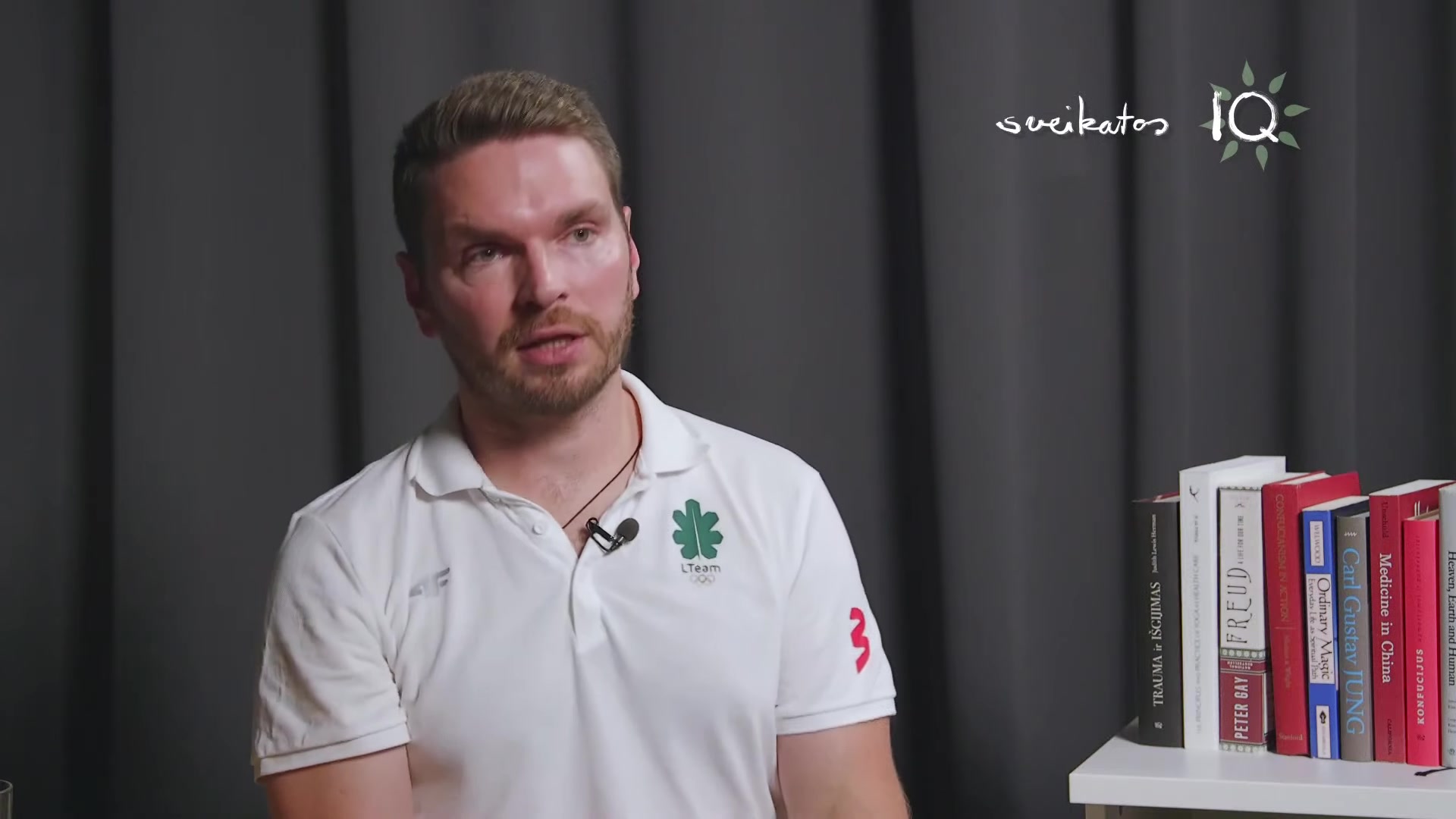 Kokia poza miegoti sveikiausia?. Sveikatos IQ